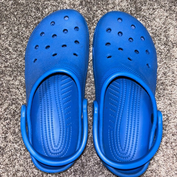 CROCS | Shoes | Pre Owned Crocs | Poshmark
